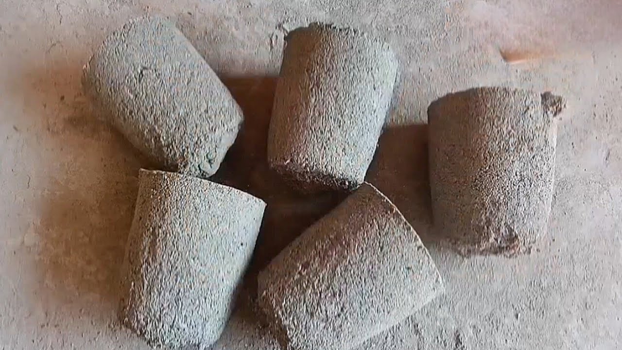 Pure Extremely Crunchy Dusty Concrete Buckets Dropping Crumbling On The ...