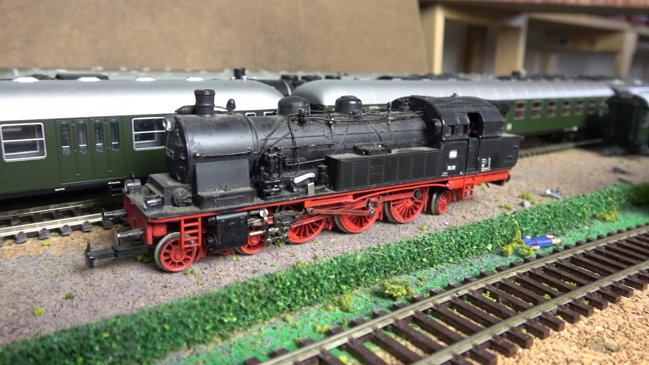 Some packages/ boxes of HO scale model trains, for Arthur - YouTube