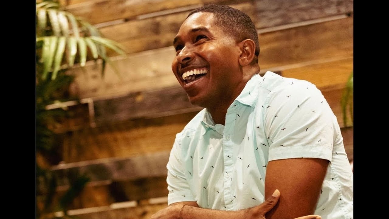 Pay yourself 1st this YEAR…SAVE MONEY | Colin Moore - YouTube