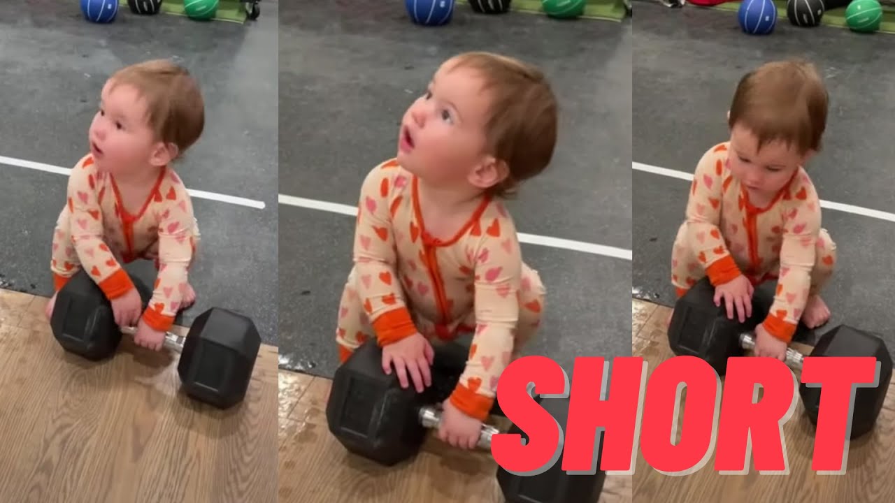 crossfit baby 😂 #shorts - YouTube