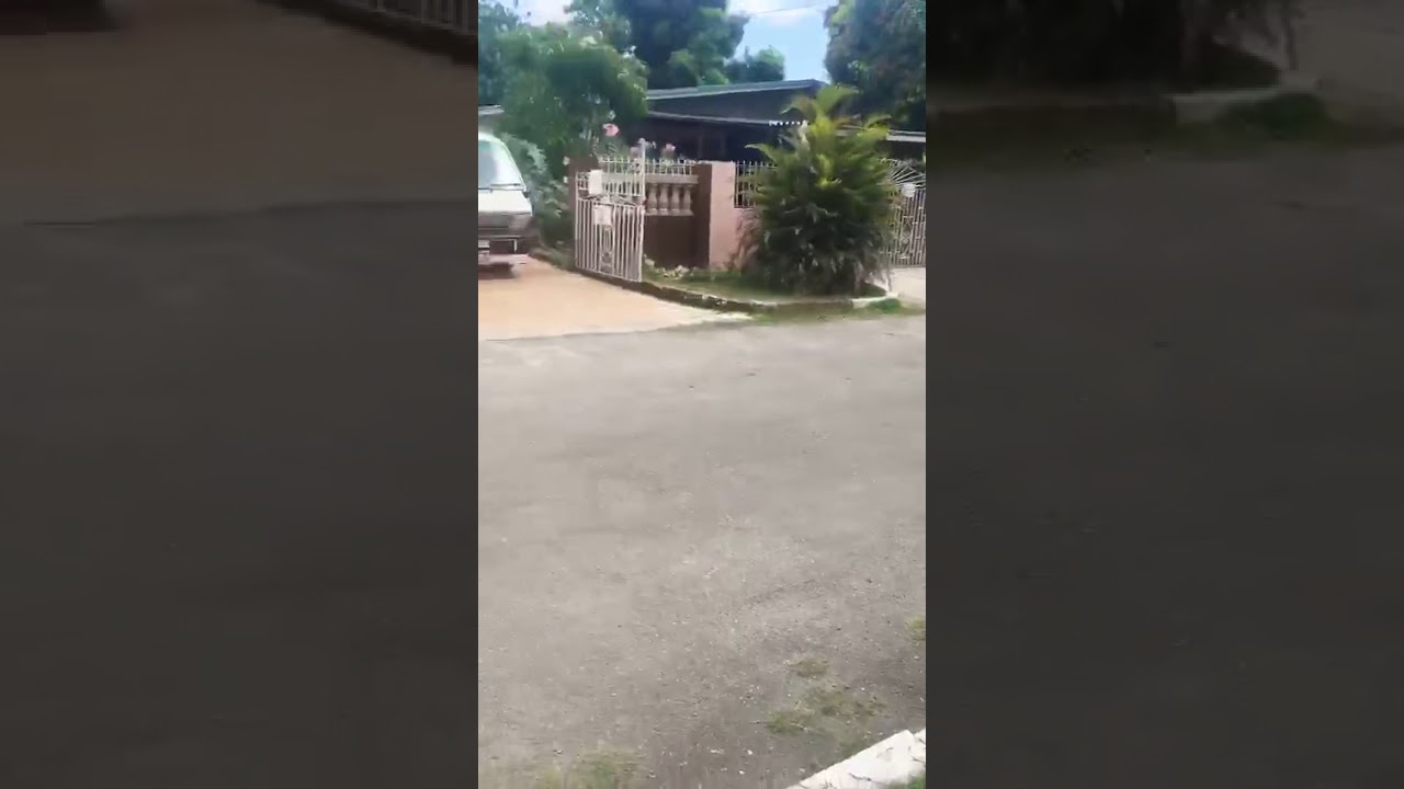 H22a head f20b block - YouTube