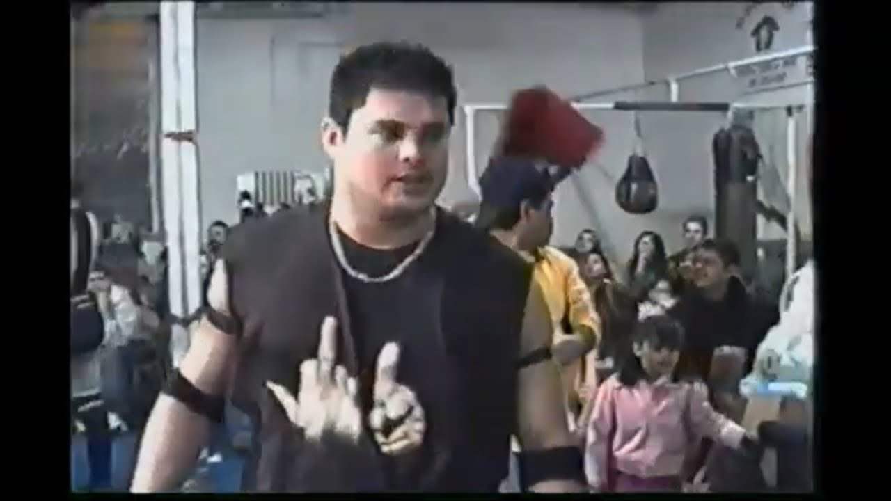 Casaus Vault: Tristan Gallo (Marty the Moth Casaus) and Devon Payne vs ...