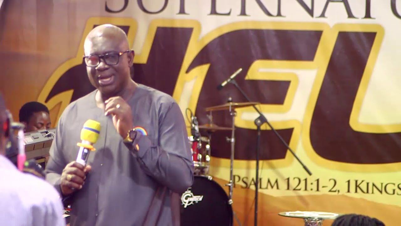 Bishop Victor Osei At Unlimited Fvaour Gathering 2018 At Fountain Life ...