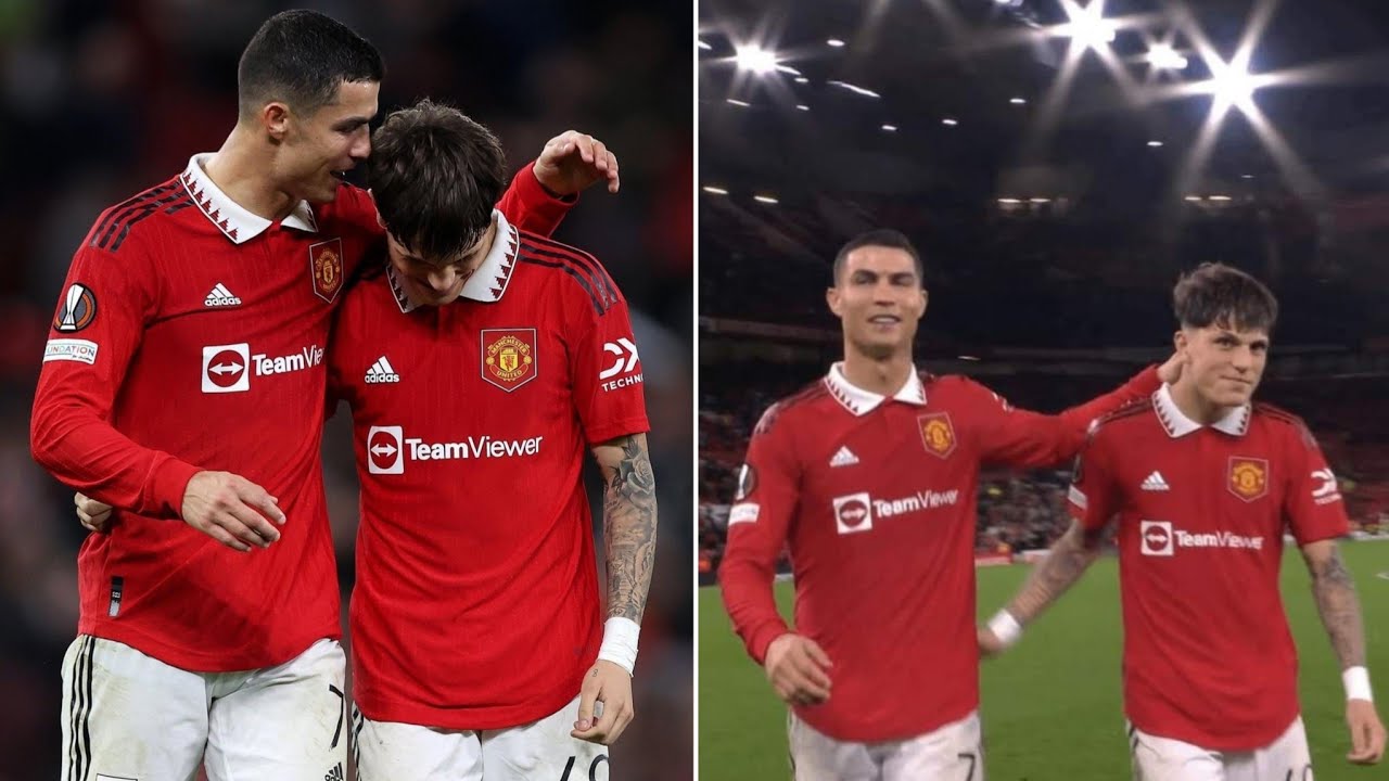 ️ Alejandro Garnacho went back on the pitch just to walk out with ...