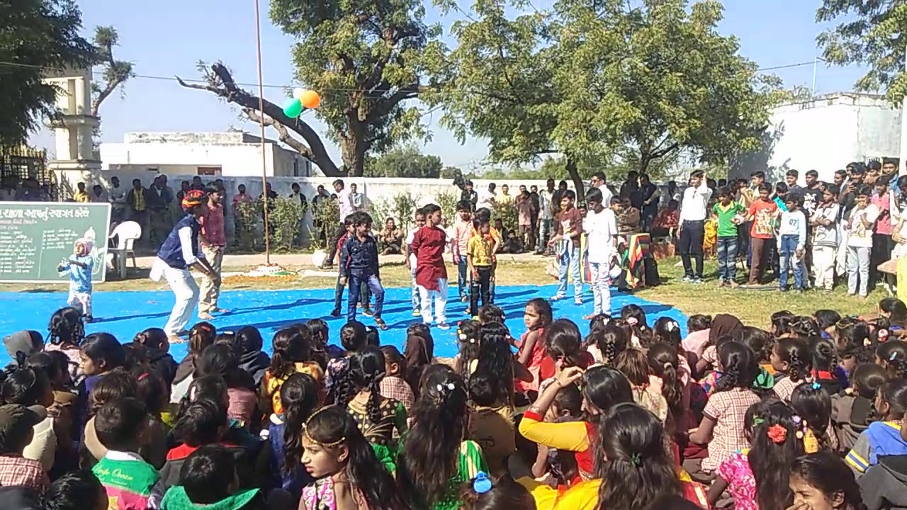 Bala dance 6 year children - YouTube