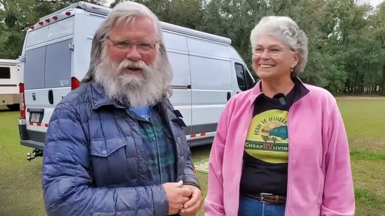She Built This AMAZING Van HERSELF with ZERO Experience! - YouTube