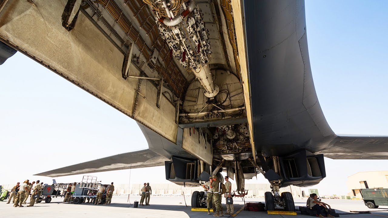 Boeing Now Turn the B-1B Bomber Into a Supersonic Gunship - YouTube