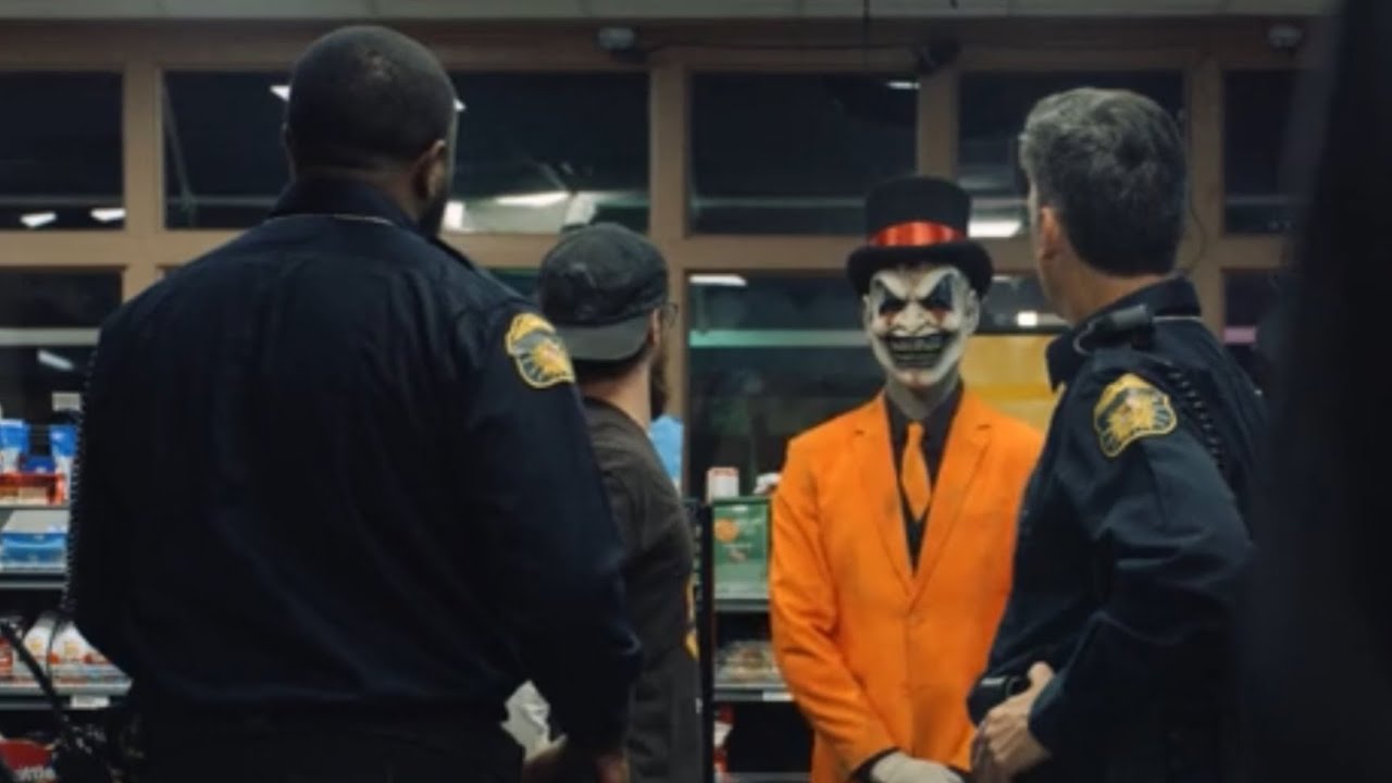 Even The POLICE Struggle to Catch This Bizarre Creature–The JESTER Is ...