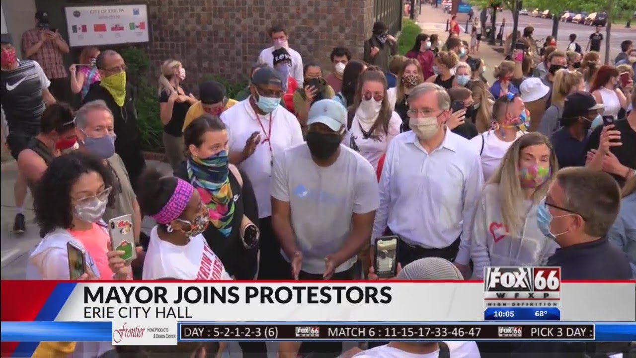 Mayor Joe Schember joins peaceful protest - YouTube