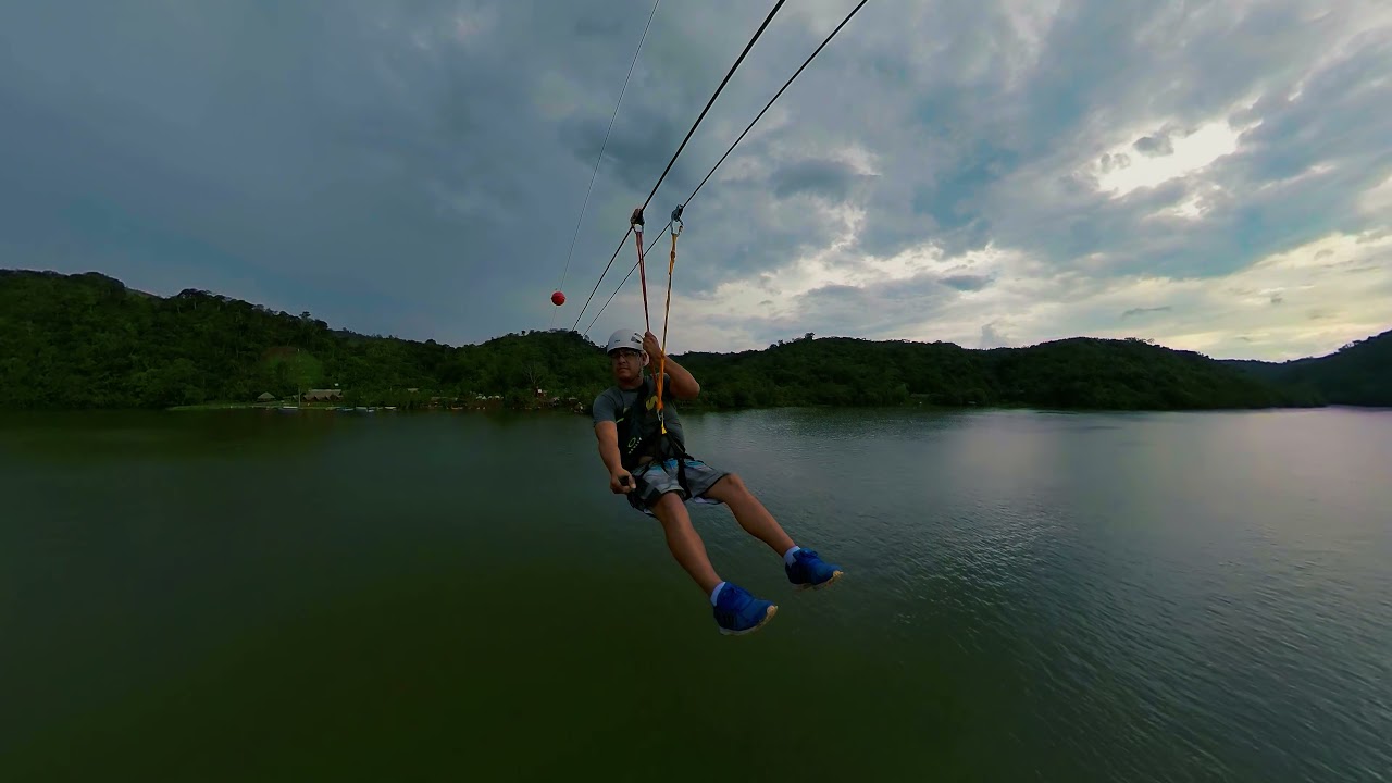 Canopy Laguna Azul Sauce Tarapoto - YouTube