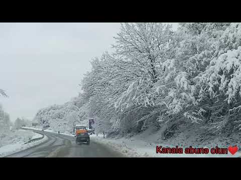 Snowy Guaranteen day in Gabala, fantastic landscape.Qarlı Qrantin günü Qəbələdə, möhtəşəm mənzərə