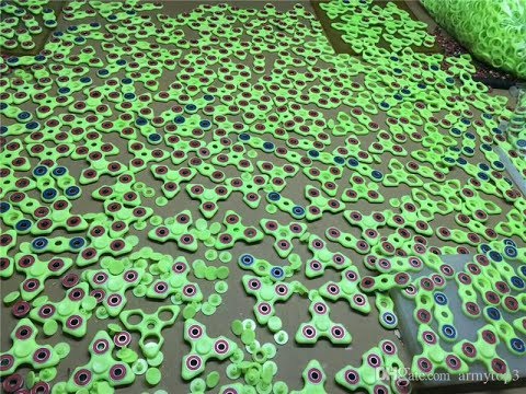 FIDGET SPINNER CURSE!! - YouTube