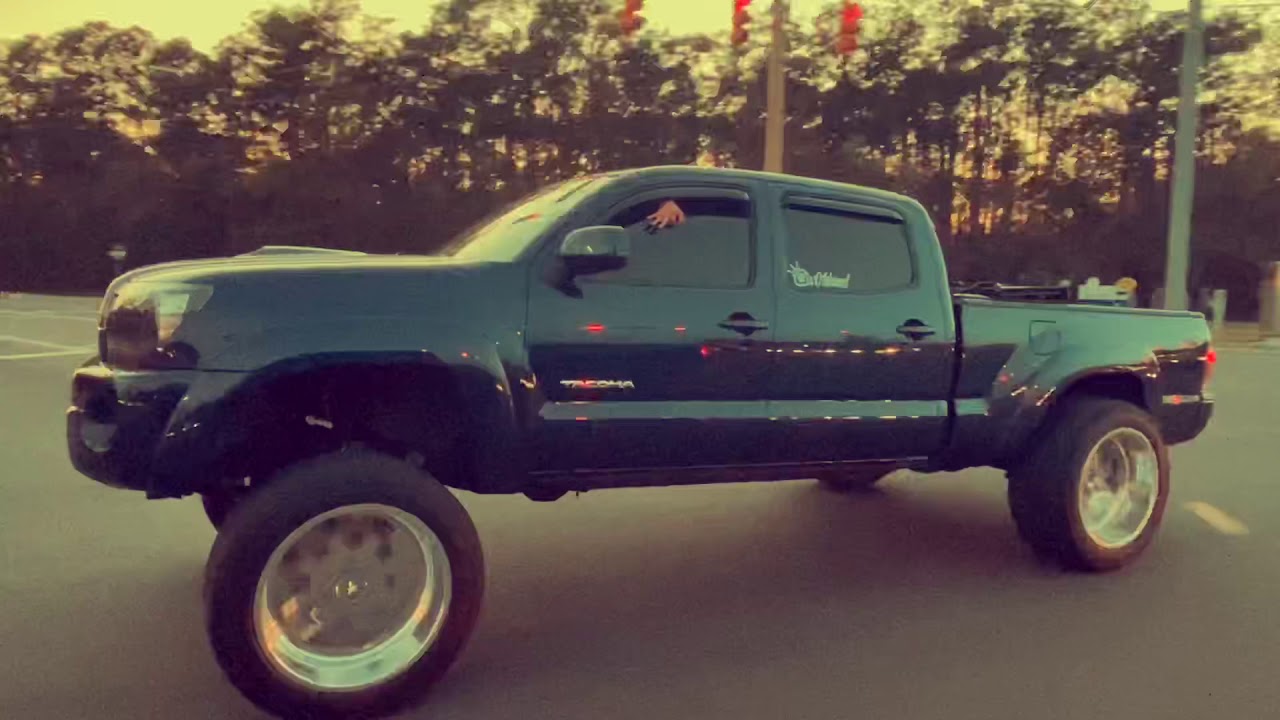 Squatted Tacoma on American Forces Roller Edit - YouTube