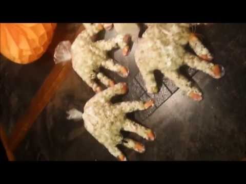 Halloween Popcorn Hands - Preschool Treats - YouTube