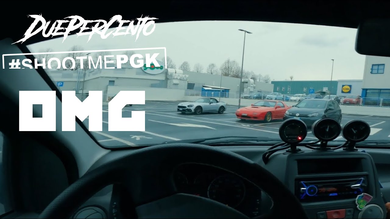 Sliding Rx7 is fun on the snow (we barely crash RX7 ouch) - YouTube