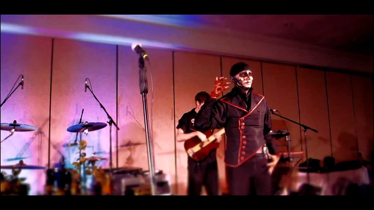 Steam Powered Giraffe performing Captain Albert Alexander at Clockwork ...