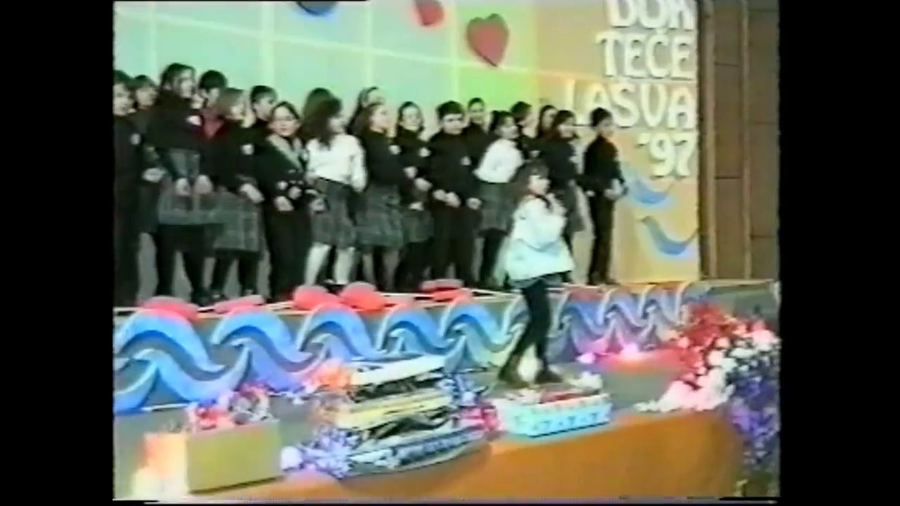 Ana Brkan "NOSIĆ MOJ" - Dok teče Lašva 1997. - YouTube