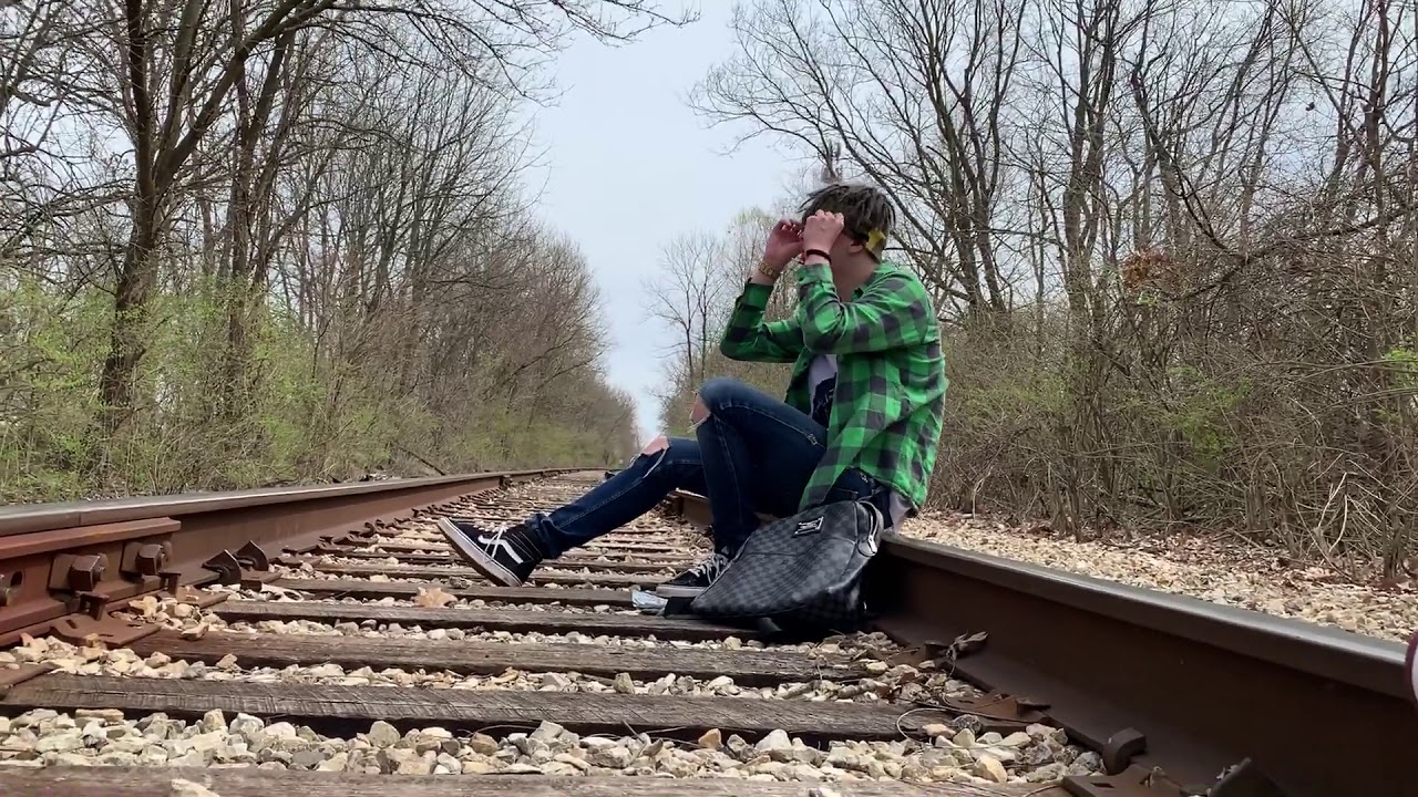 Lil Dunks - V Bucks (Official Music Video) - YouTube