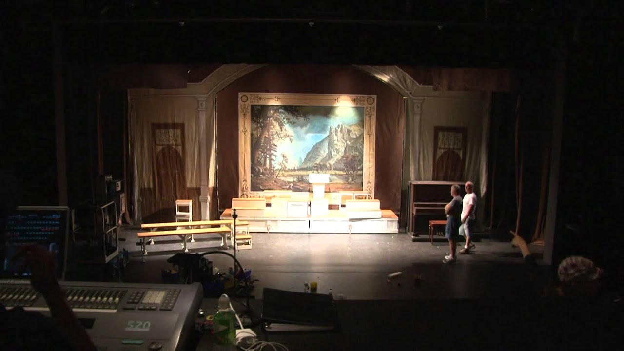The Music Man set and lighting load in - in 4 minutes - YouTube