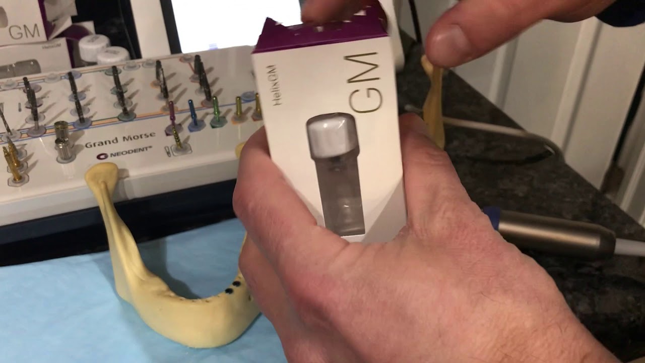 GM Helix Surgical Kit Walkthrough - YouTube