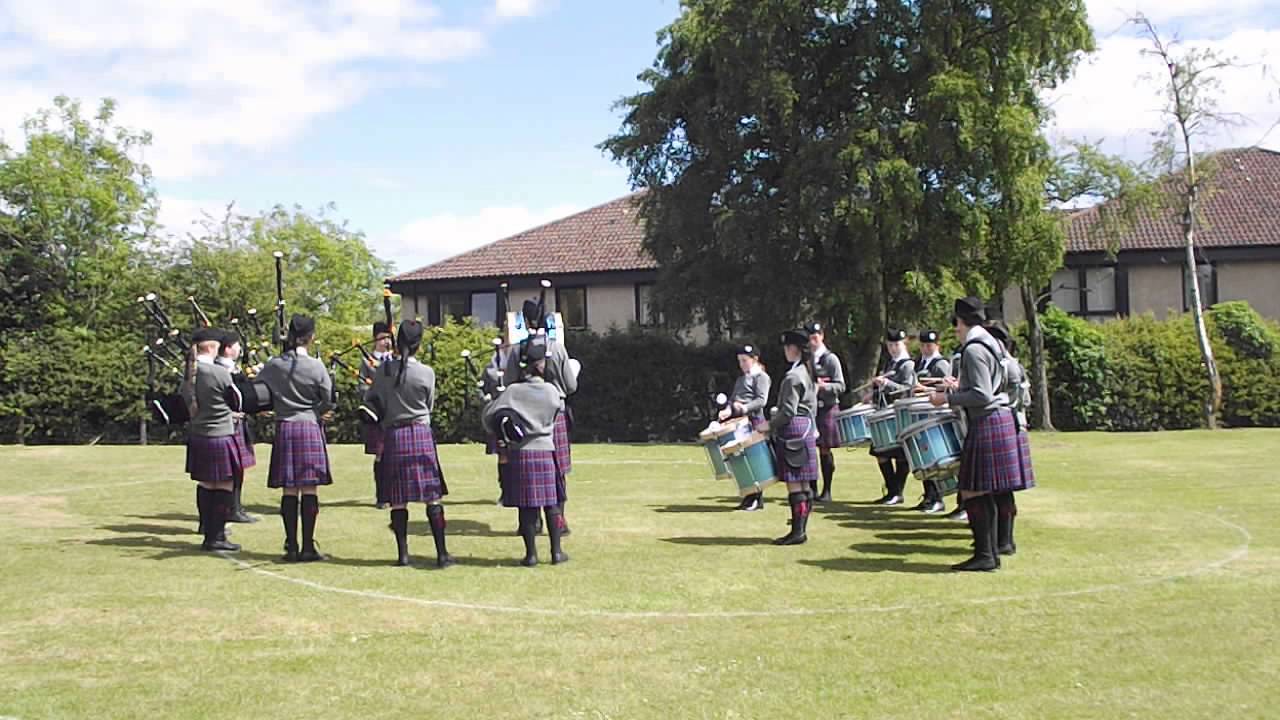 Preston Lodge High School Pipe Band 2015 - YouTube