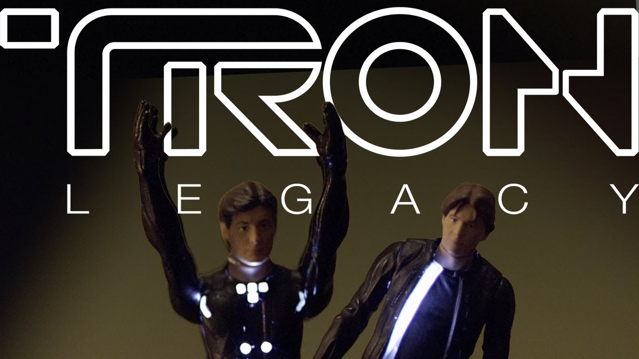 Los Juguetes y la Representación del Legado en TRON: LEGACY | El detrás ...