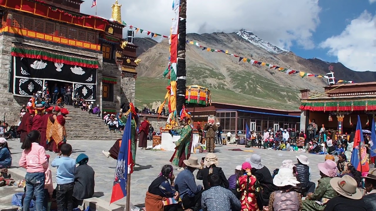 チベット・ラルン寺の祭り Festival of Ralung Monastery, Tibet - YouTube
