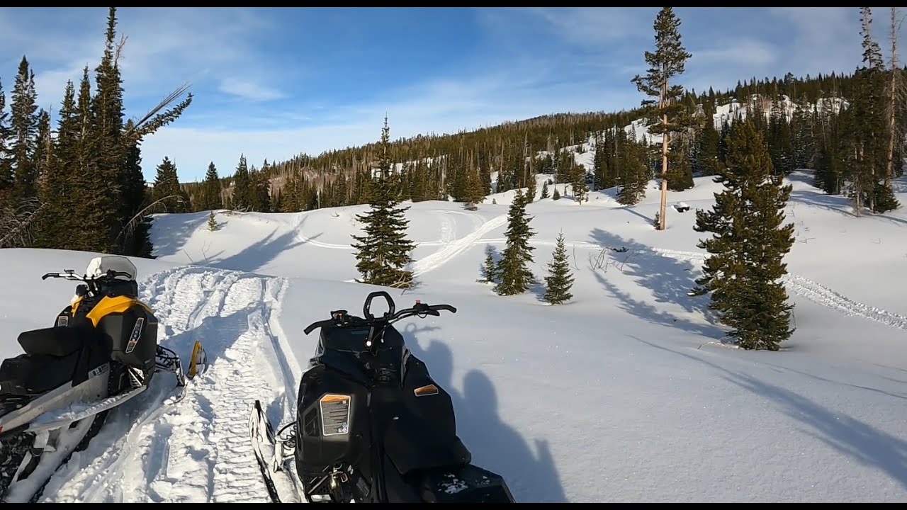 Snowmobiling from a Cabin in the Uinta's, Utah - YouTube