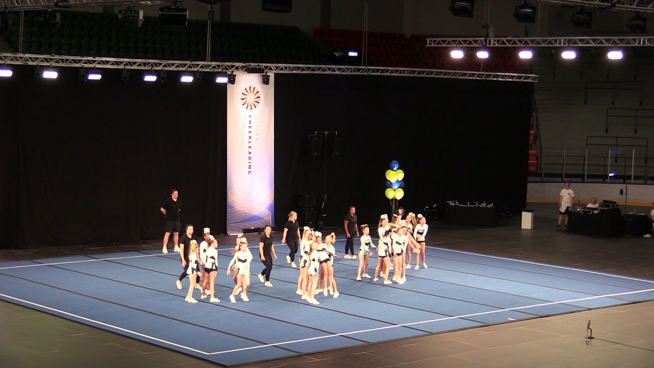 Cheerleading RM 2018, Cheer infinity Athletics Adore - YouTube