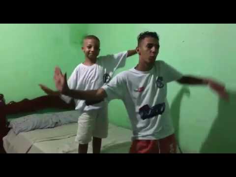PASSINHO DO BONECO DO POSTO - YouTube