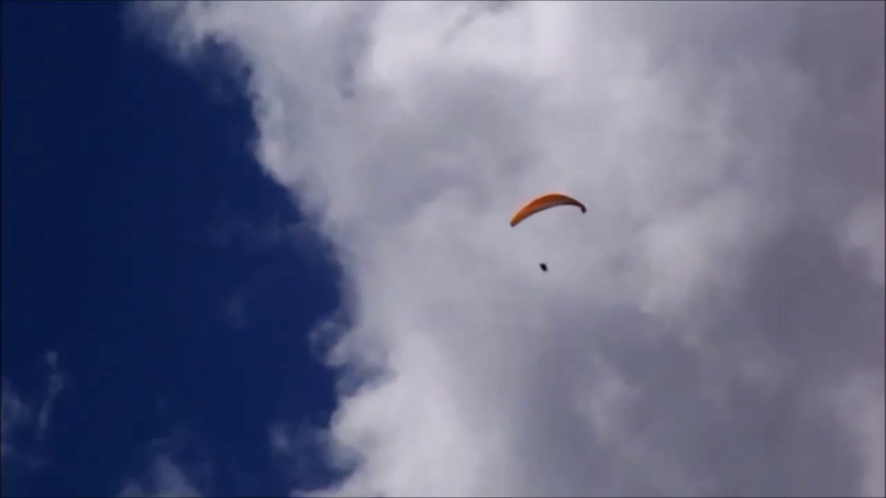 Wing over Parapente - YouTube