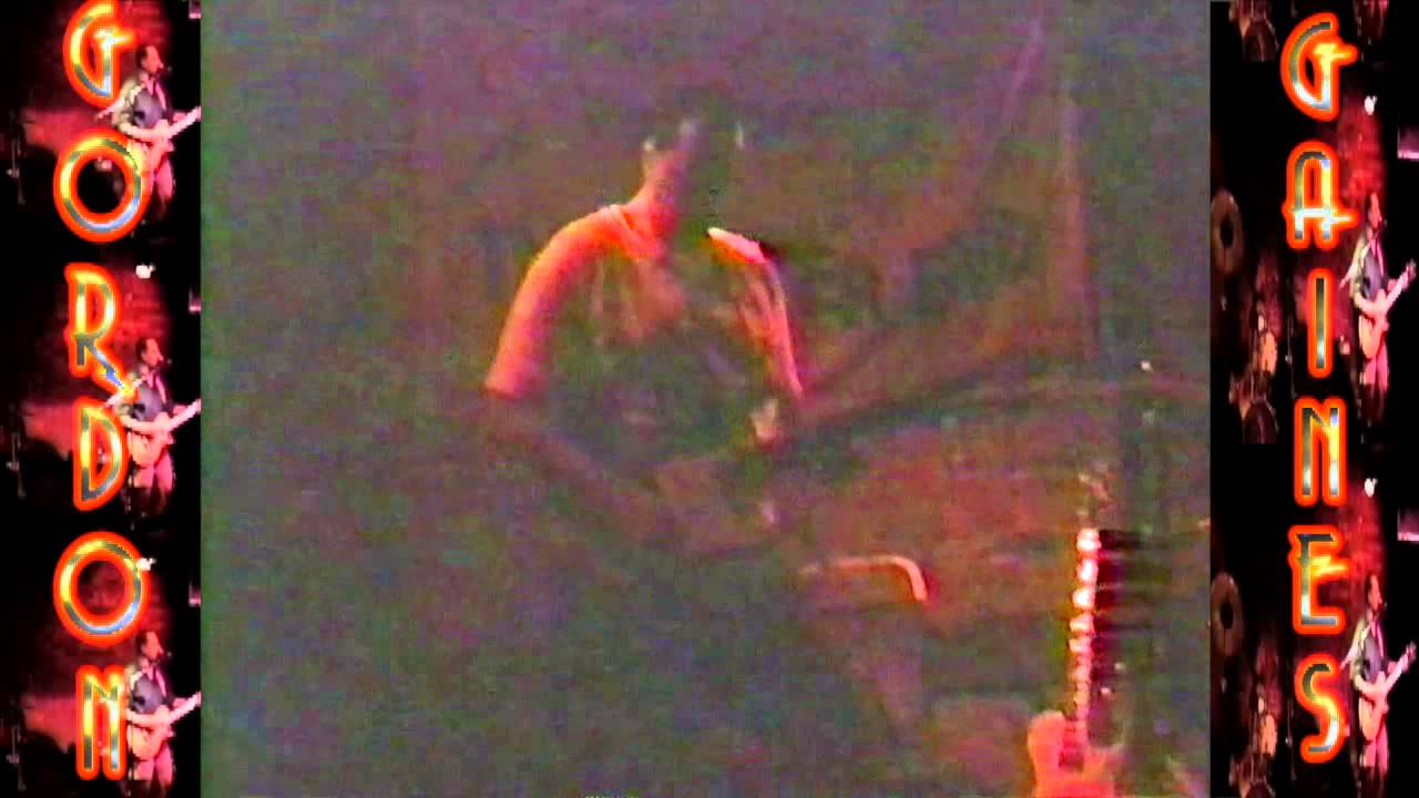 Gordon Gaines Trio - "Red Alert" -LiVE at The BitterEnd, NYC - YouTube