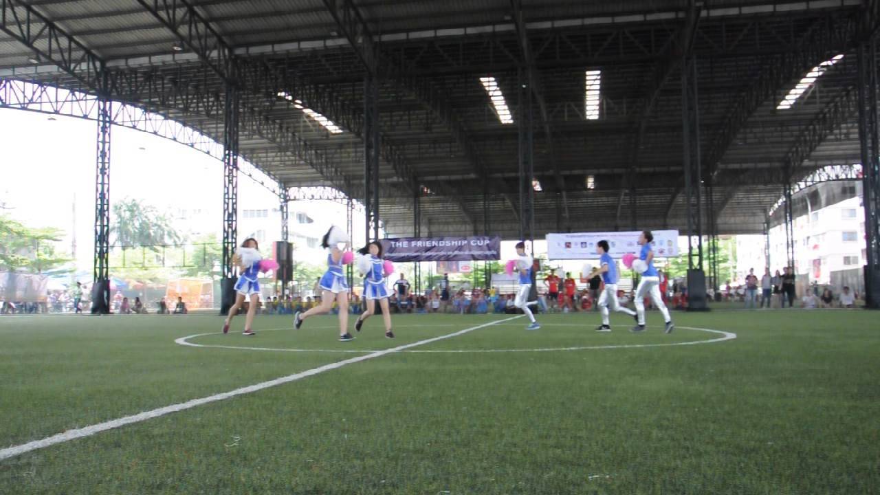 โอ๊ะ โอ๊ย Grand Soccer Pro@CU Pom Pom - YouTube