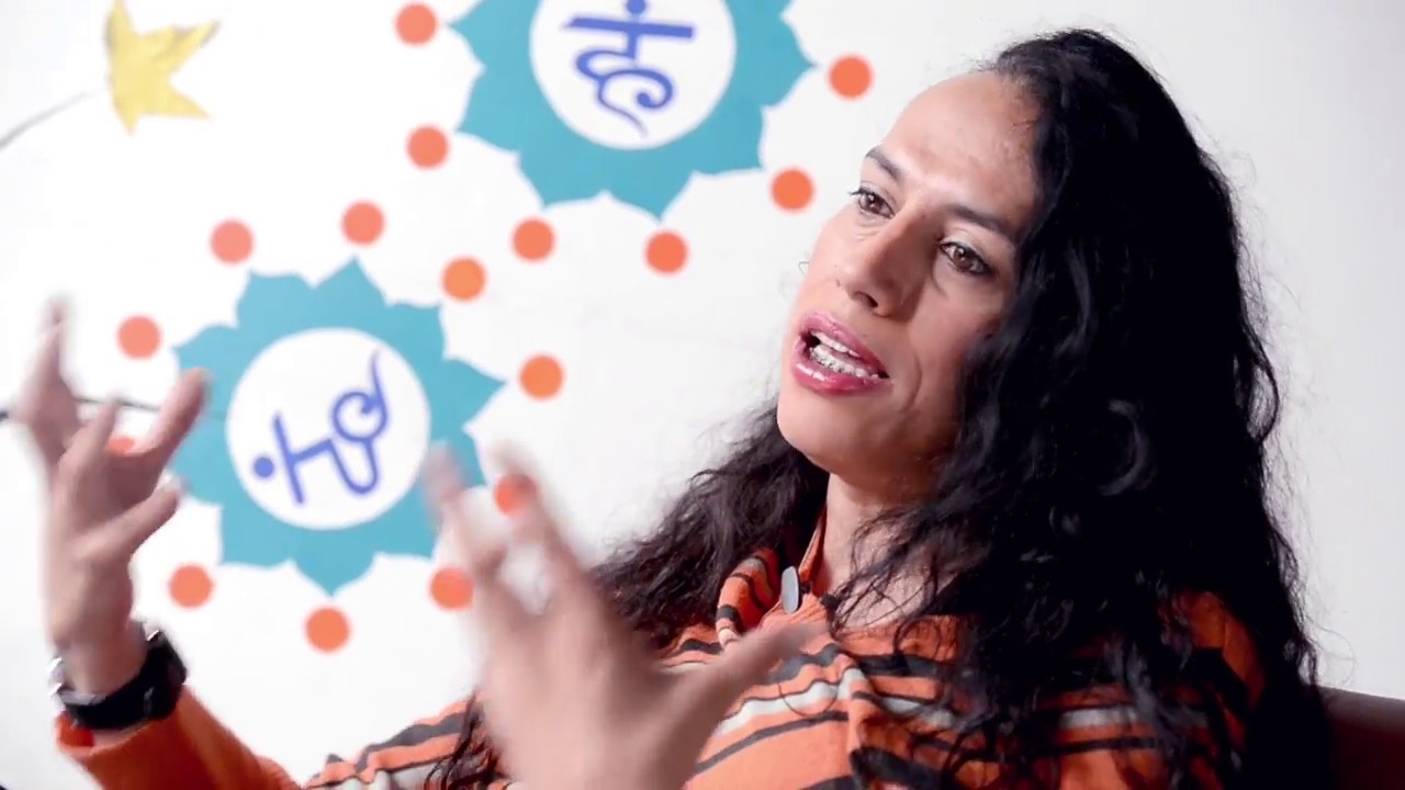 La historia de Laura Weinstein para Sentiido - YouTube