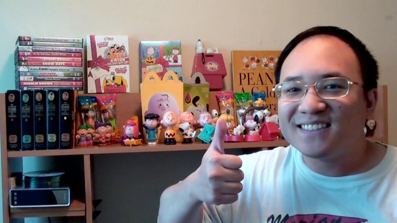 Peanuts Collection & NEW McD's Happy Meal Toys - YouTube