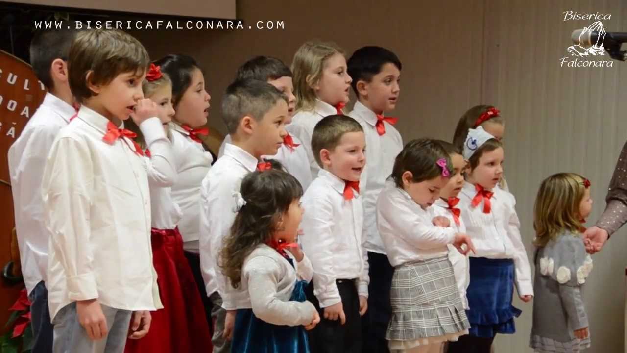 Grupa de copii - Program de craciun - YouTube
