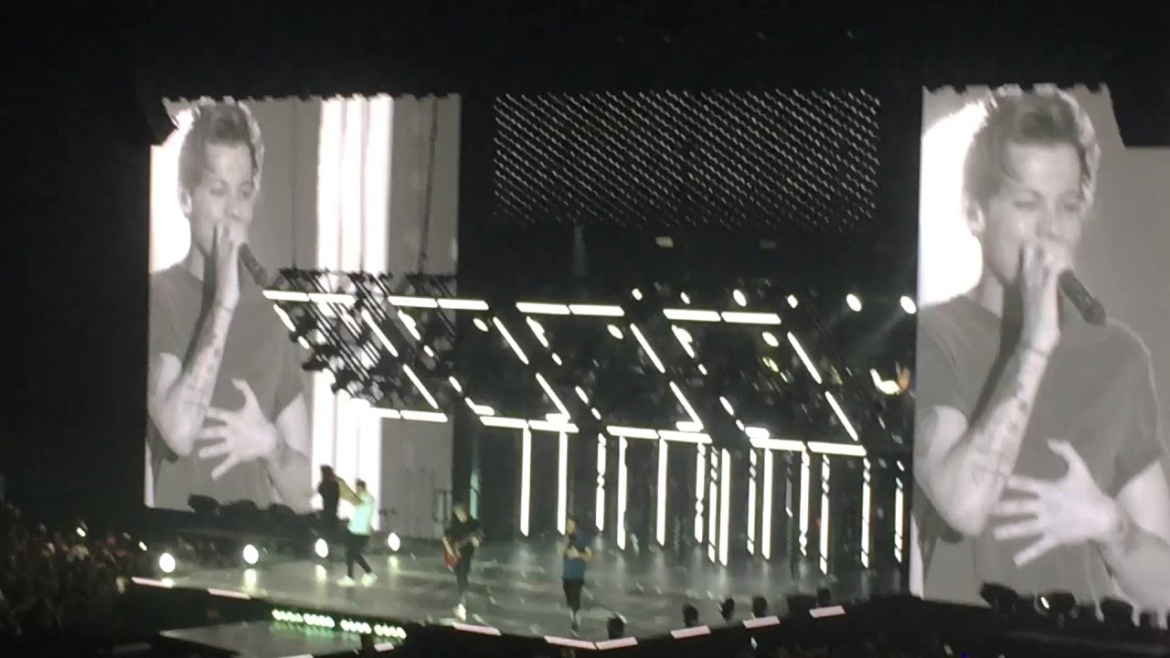 One direction- OTRA opening and clouds - YouTube