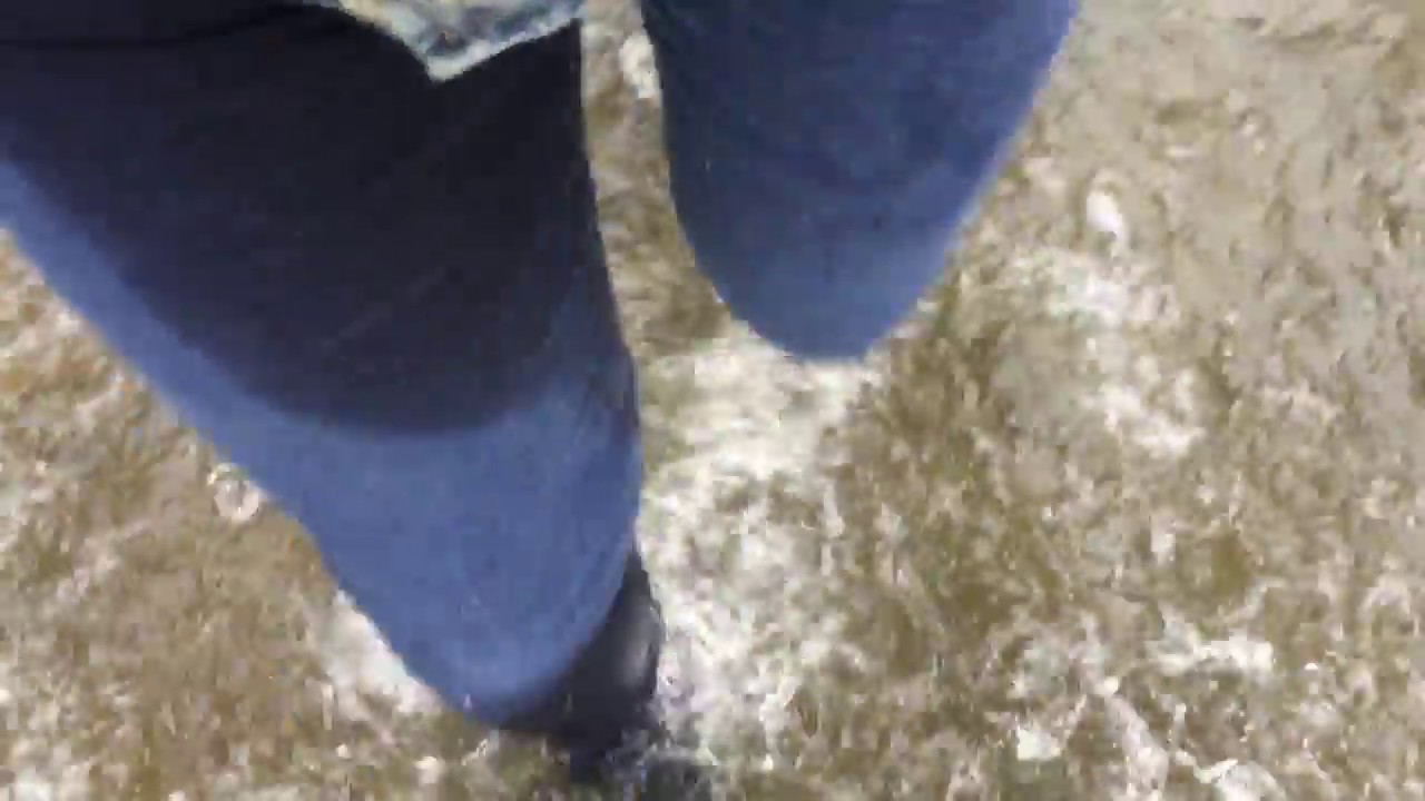 Wading in water with skinny jeans - YouTube