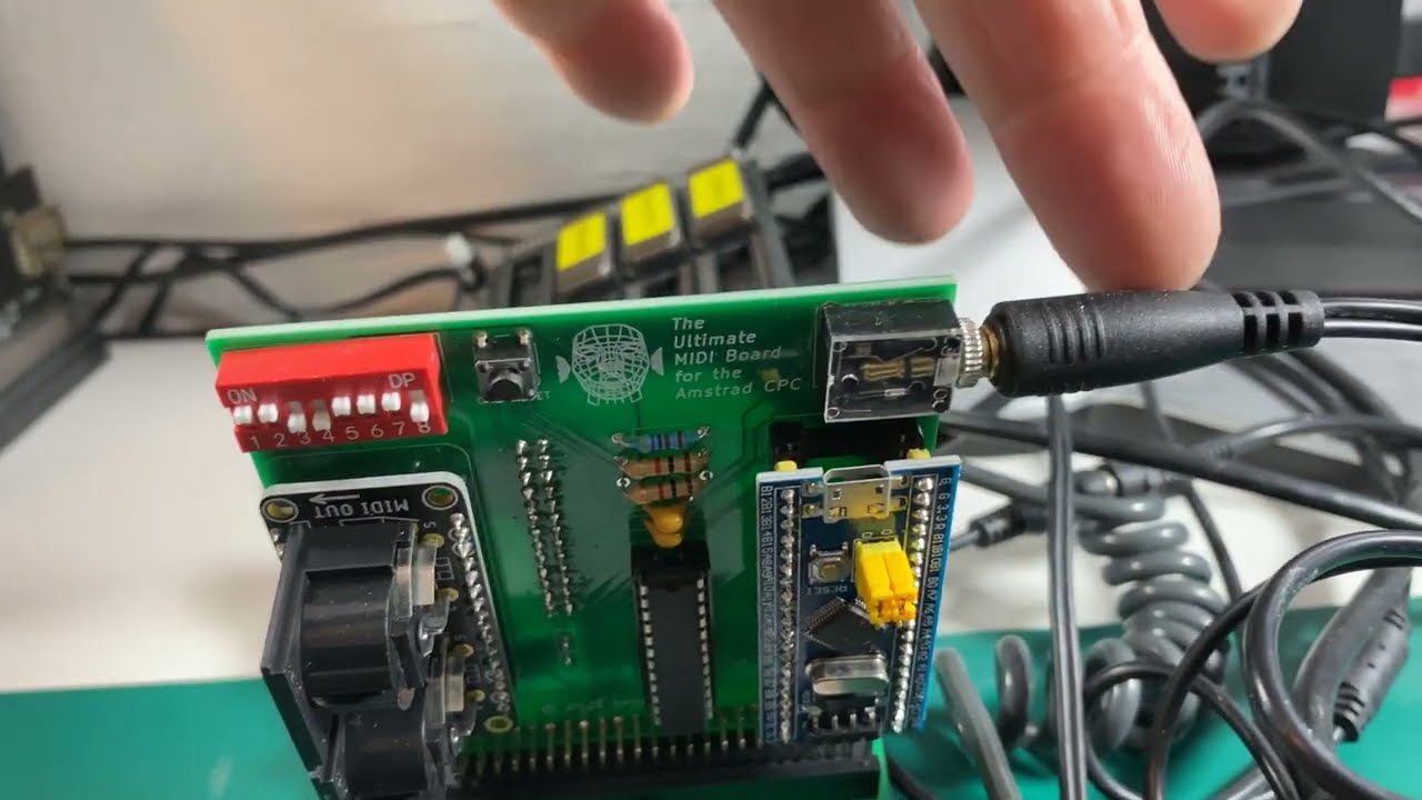 First looks at the Ultimate MIDI sound for Amstrad CPC - YouTube