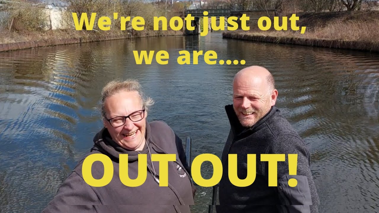 Not just out... we are OUT OUT - Narrowboating on the South Yorkshire ...