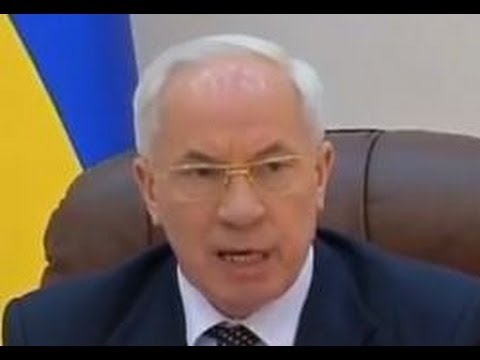 Розлючений Азаров вигнав депутата (ПОВНА ВЕРСІЯ!)