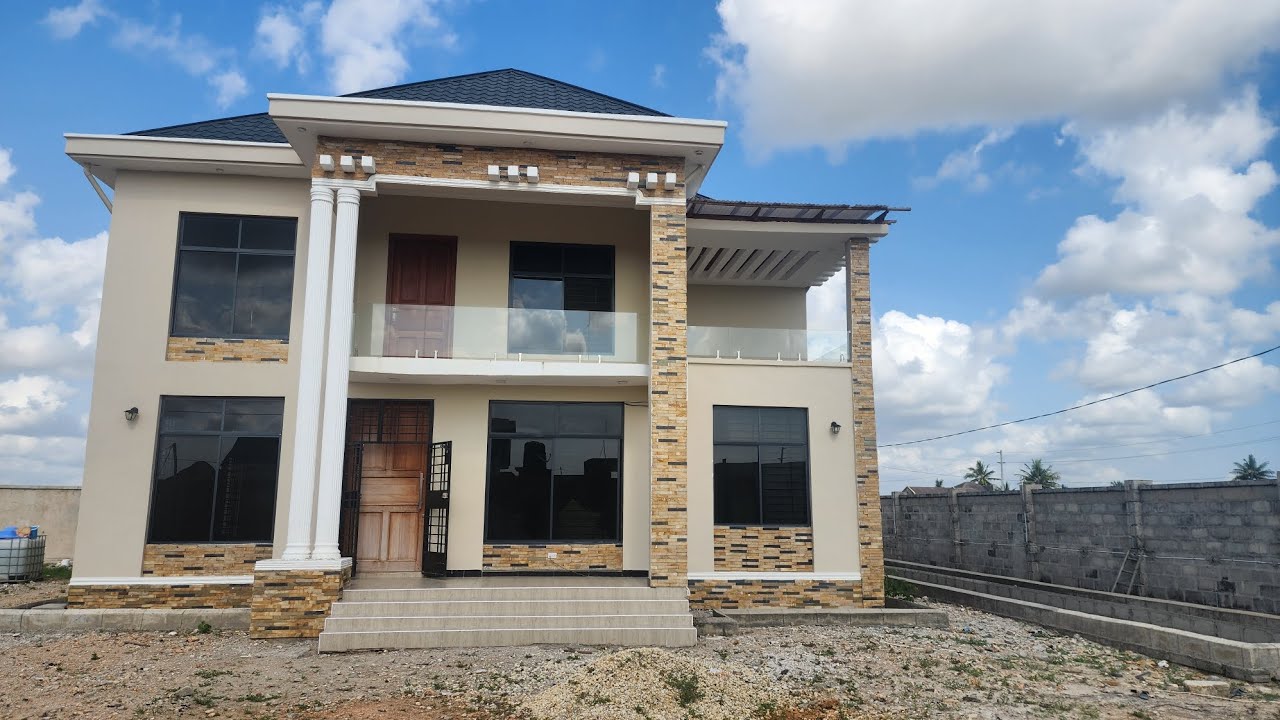 #0674285326 GHOROFA INAUZWA KIGAMBONI GEZA BLOCK 18 MIL 500 ENEO SQM ...