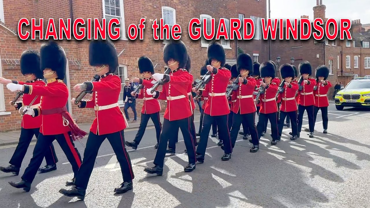 WINDSOR CASTLE GUARD Number 7 Company Coldstream Guards - Band of the ...