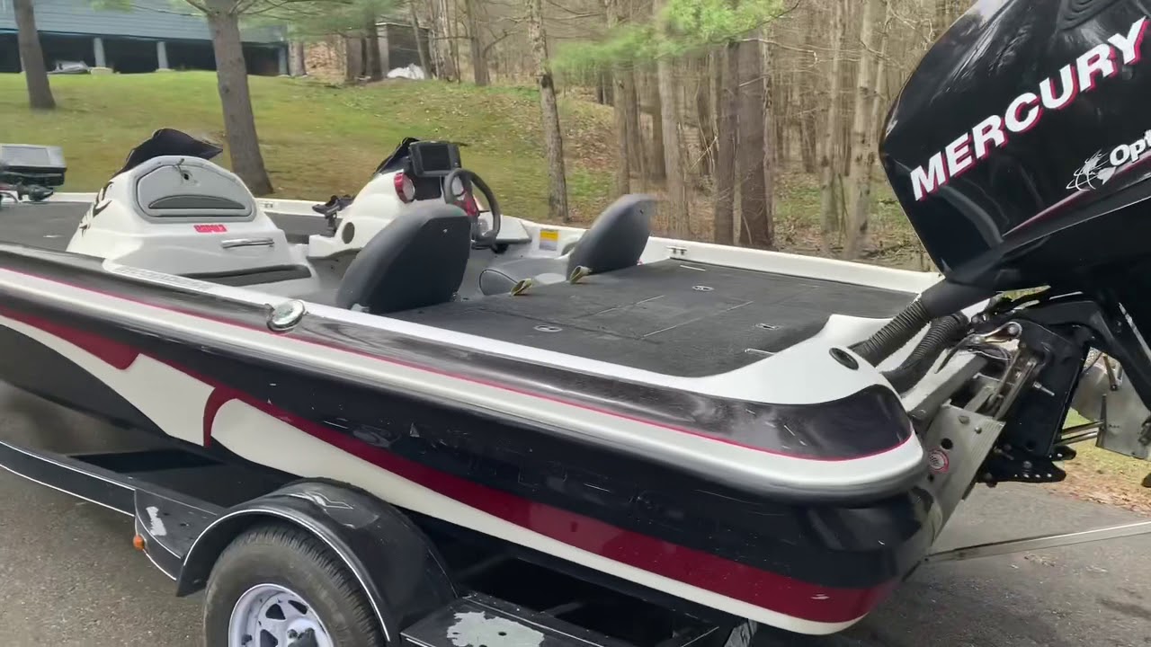 Nitro 591 dc walk around - YouTube