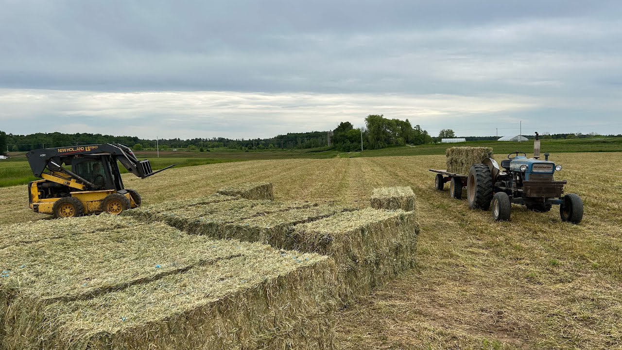 Bailing Hay! (Part 2) - YouTube