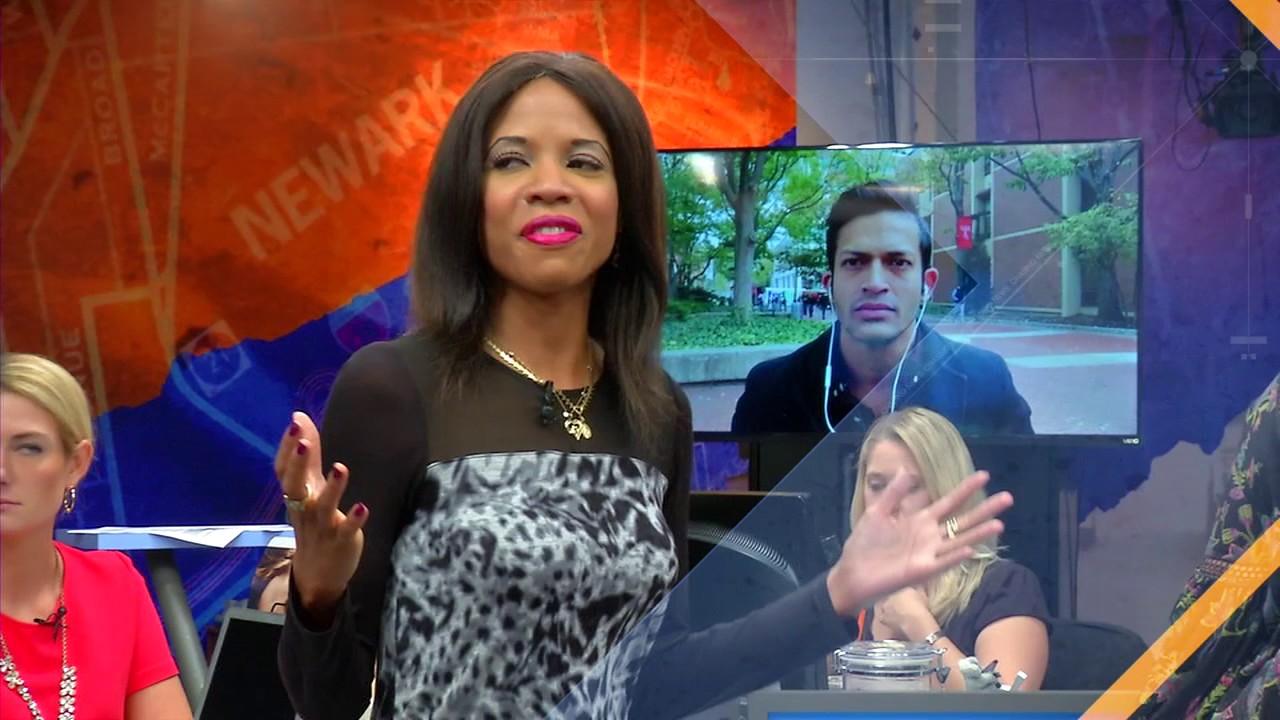 Weeknights on Chasing News 10/25 - YouTube