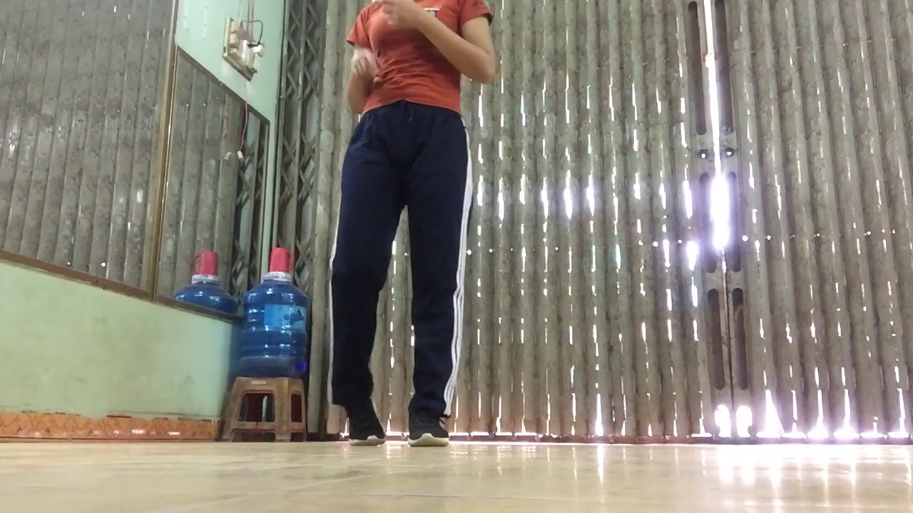 Hy1009.cutting shape,shuffle dance - YouTube