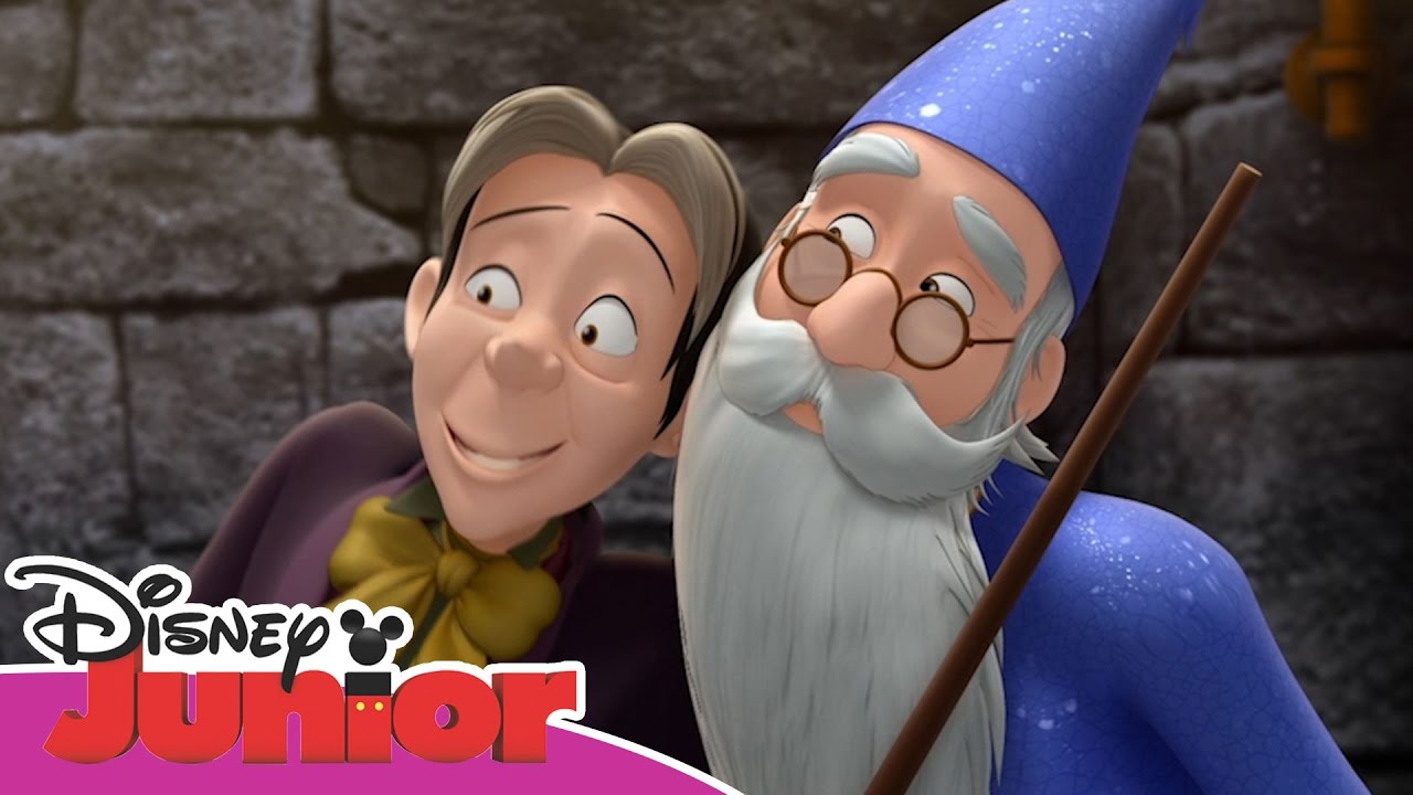 Sofia den første synger: Magisk som Merlin - Disney Junior Norge - YouTube