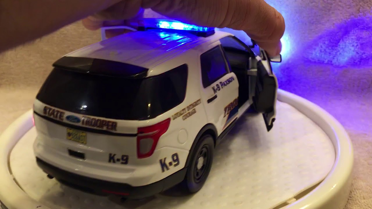 1/18 scale die cast Alaska State Trooper K-9 unit Ford Explorer with ...