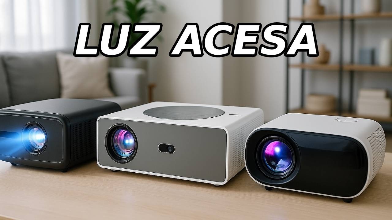 TOP 3 Projetores Baratos para Usar com Luz Acesa em 2026 - YouTube